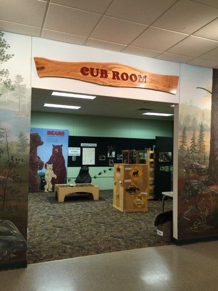 A Bird on the Hand - UPDATE October 15, 2015 - The Wildlife Research ...